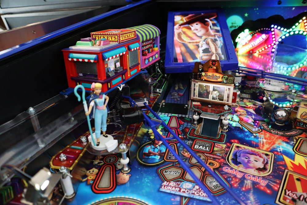 TOY STORY CARNIVAL RAMP - CoinTaker